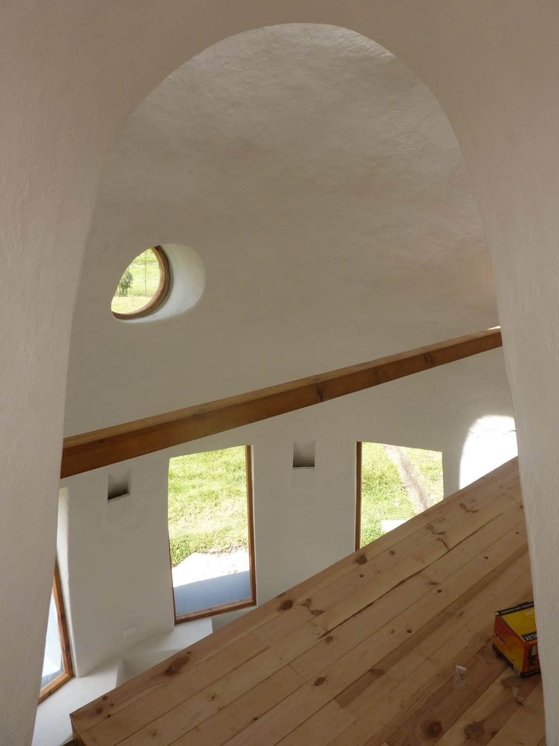 La Casa Vergara: Un pintoresco hogar colombiano de superadobe que se ...