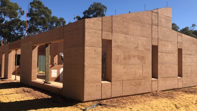 CASAS de ADOBE: La Bioconstrucción más antigua y sostenible de todas